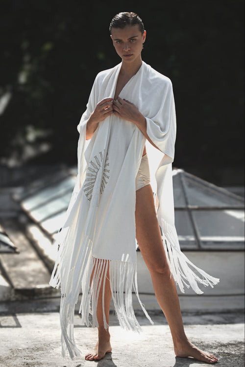 LA TROUPE – NOMADIC